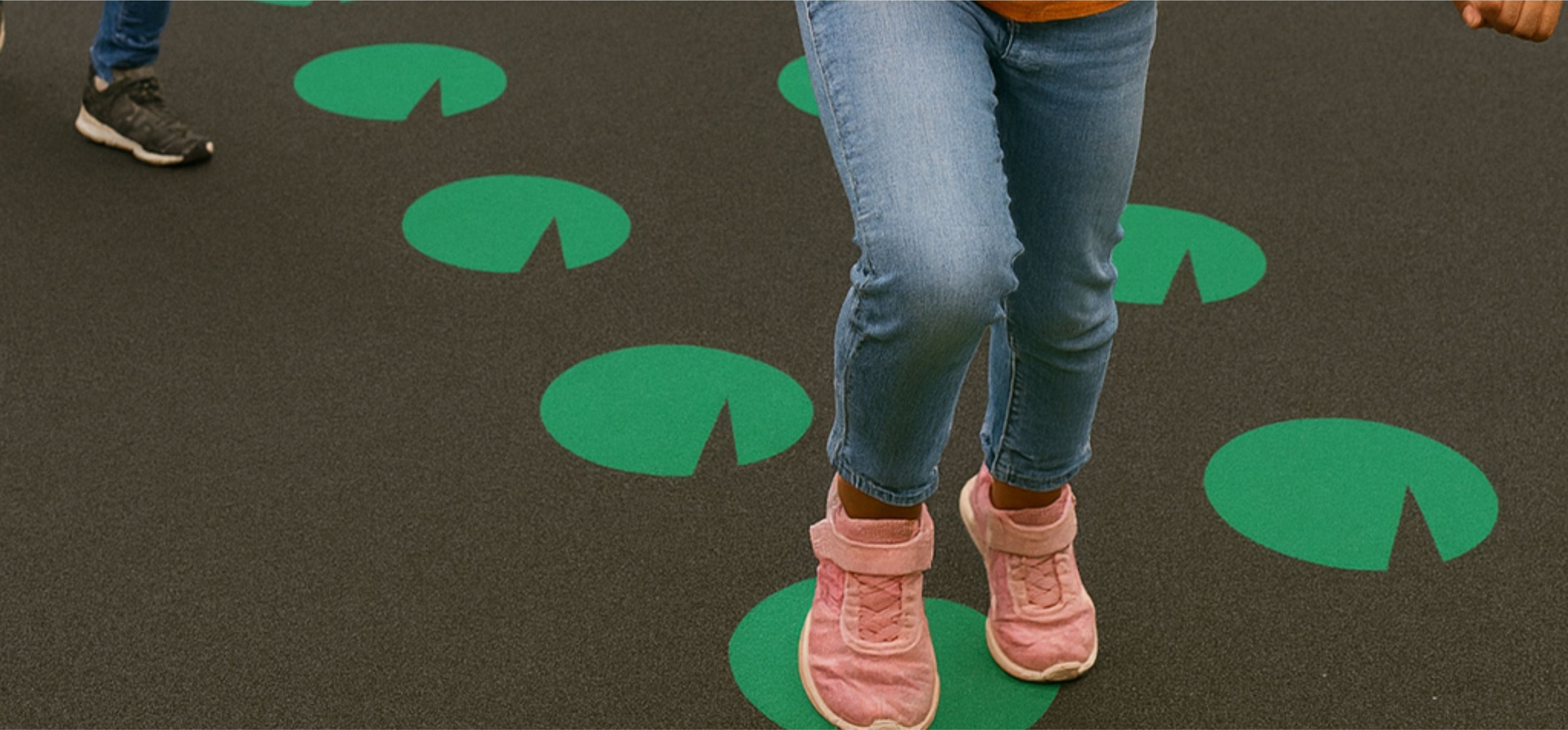 How to Paint a Lily Pad Hop Path | Stencil Ease Tutorial